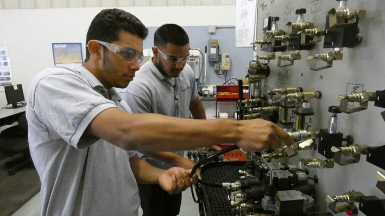 Accreditation & Approvals - San Joaquin Valley College